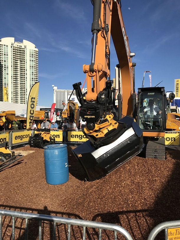 Engcon praised at Conexpo in Las Vegas - The latest in machines and ...